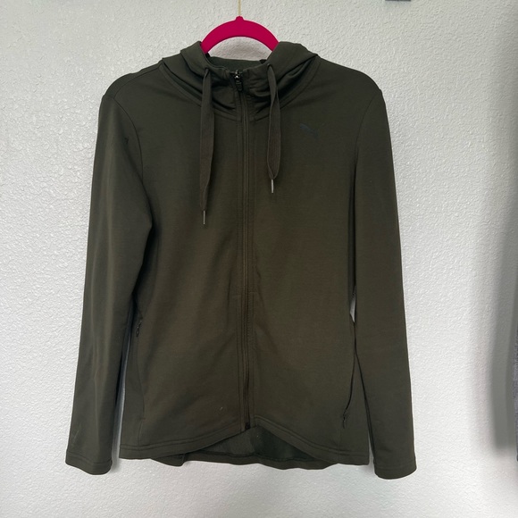 Puma | Tops | Puma Green Zip Up Jacket With Zippered Pockets | Poshmark